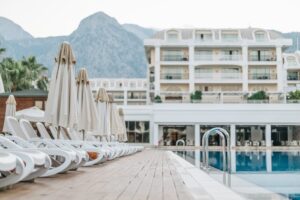 Best Hotels Near Universal Studios Orlando 2026: Top Picks